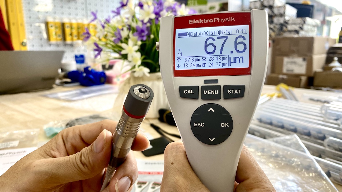 Máy đo độ dày lớp phủ Minitest 745, cảm biến rời kết nối Bluetooth