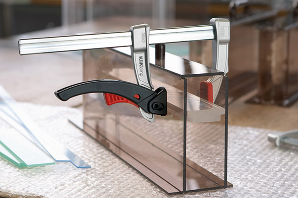 Cảo chữ F kạp nhanh, vam gỗ F tự động - BESSEY - Germany.